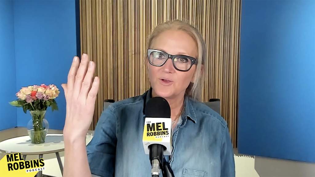 Toolkit for Building Unstoppable Confidence - Mel Robbins